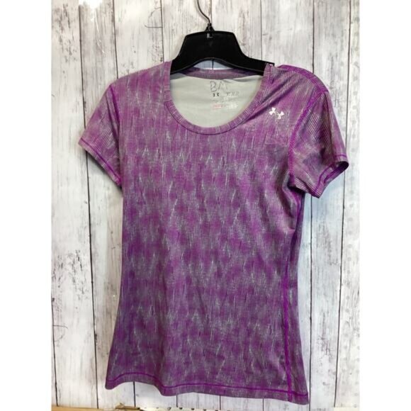 Under Armour | Tops | Goth Y2k Indie Normcore Gorpcore Fisherman Under ...